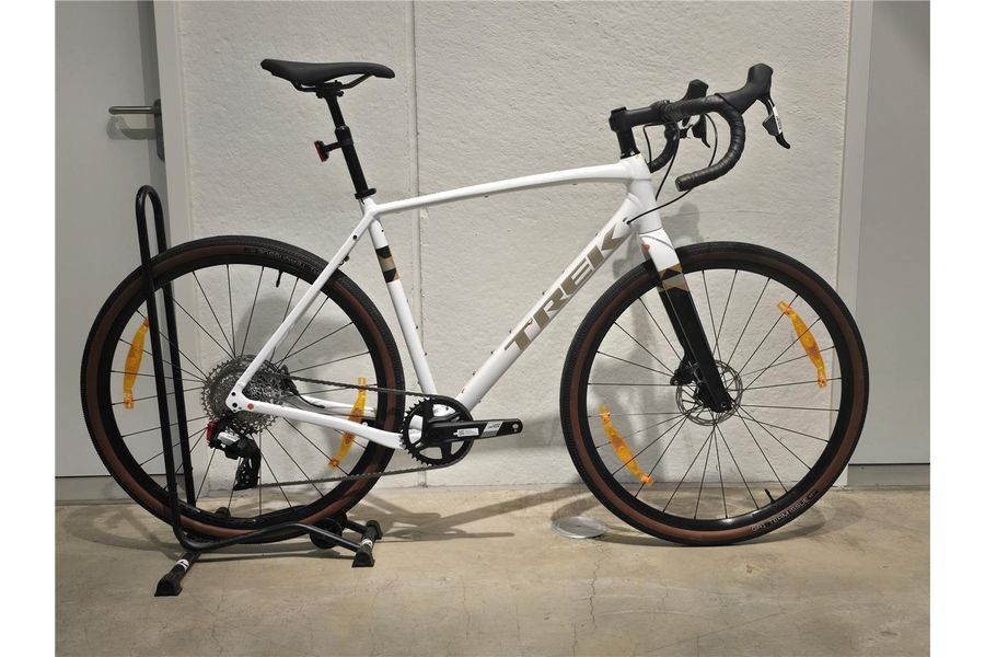2nd Choice - Trek Checkpoint ALR 5 AXS Crystal White