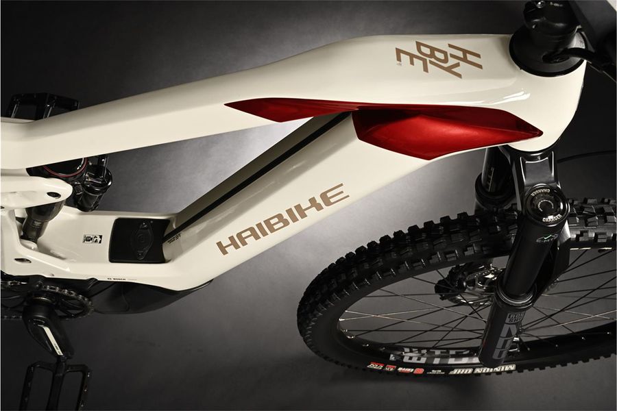 Haibike Hybe 9 Grey / Red