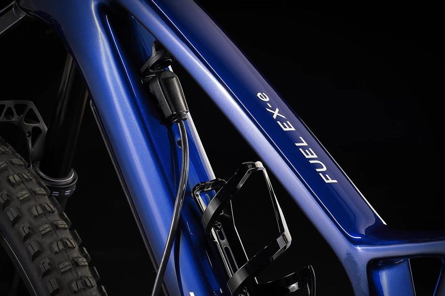 Trek Fuel EXe 9.8 XT Mulsanne Blue